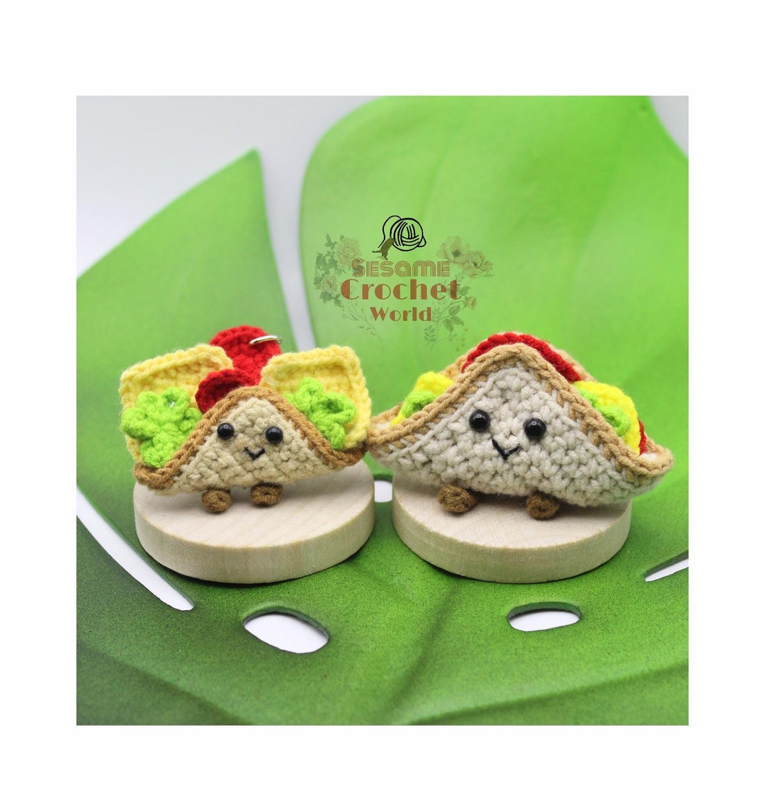 Crochet Taco Keychain With a Smiley Face. Keychain Decoration for Bags ...