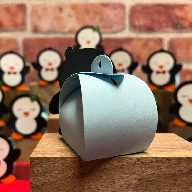 Penguin Treat Boxes, Set of 15, Party Favors, Christmas Treats, Table ...