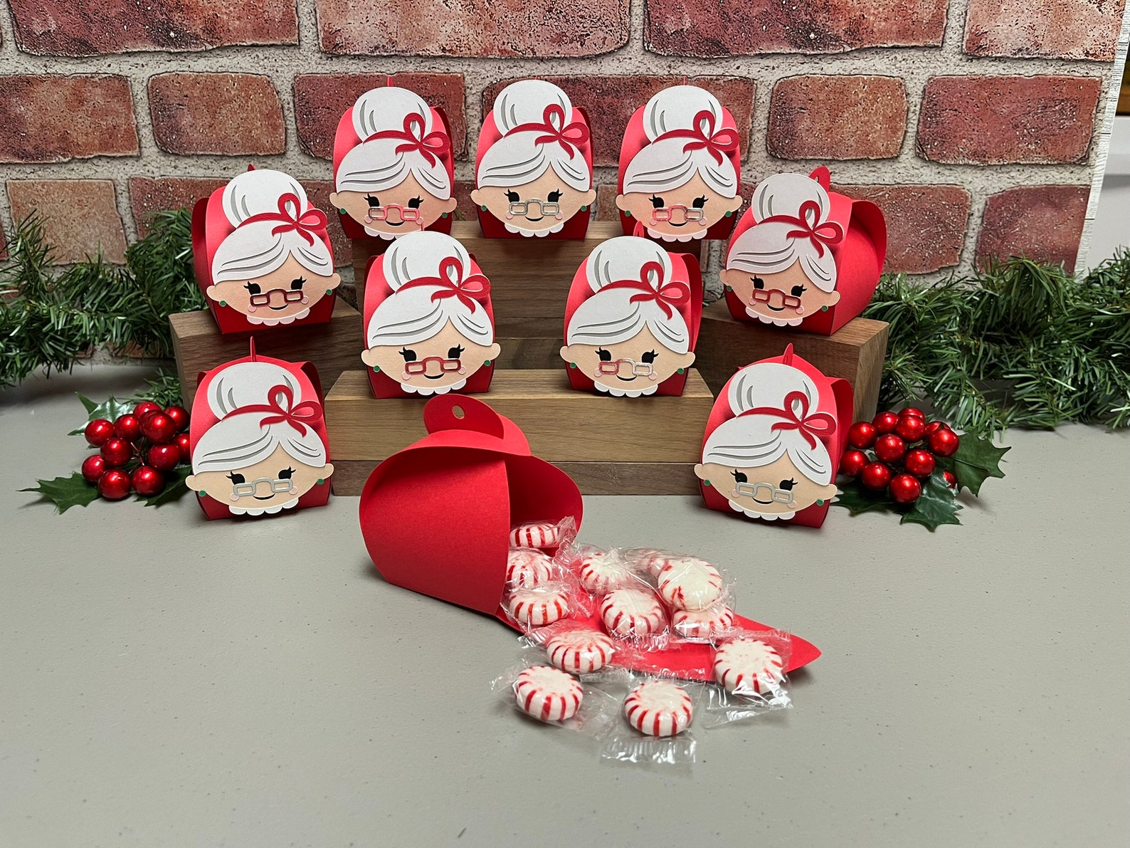 Handmade Ms. Clause Treat Boxes: Christmas Party Favors, Set of 10 - Etsy
