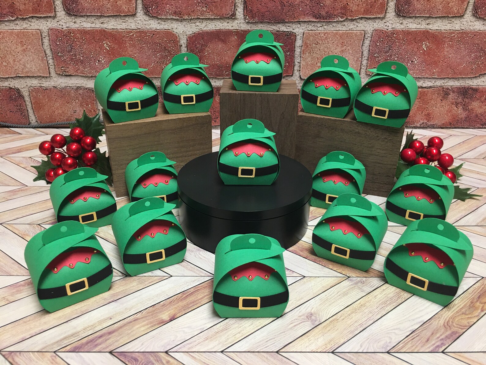 Mini Elf Treat Boxes: Christmas Party Favors, Set of 15 - Etsy