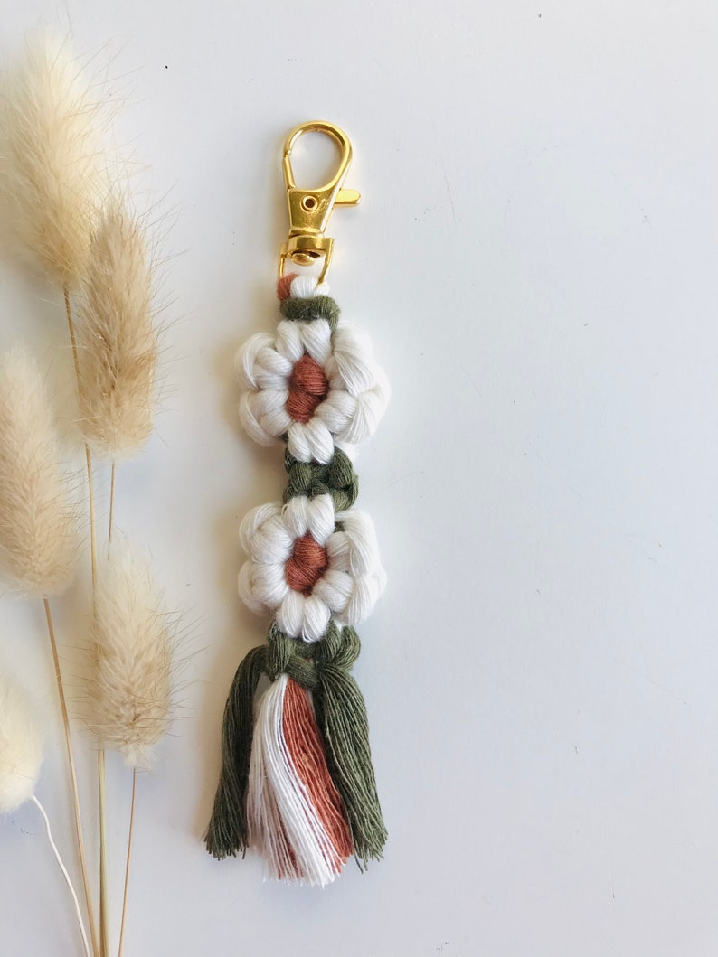 DIY Macrame Keychain PDF Pattern Macrame Key Ring PDF - Etsy