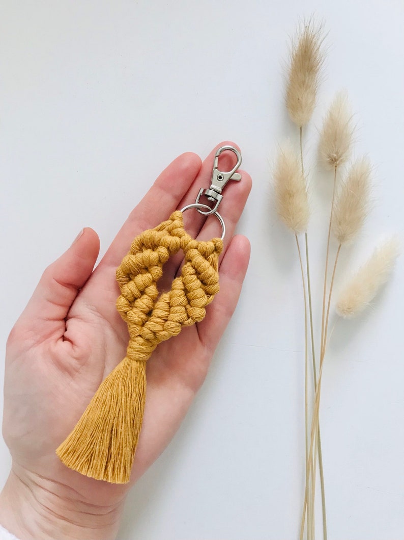 DIY Macrame Keychain Kit With PDF Tutorial | Key Ring Beginner Craft ...