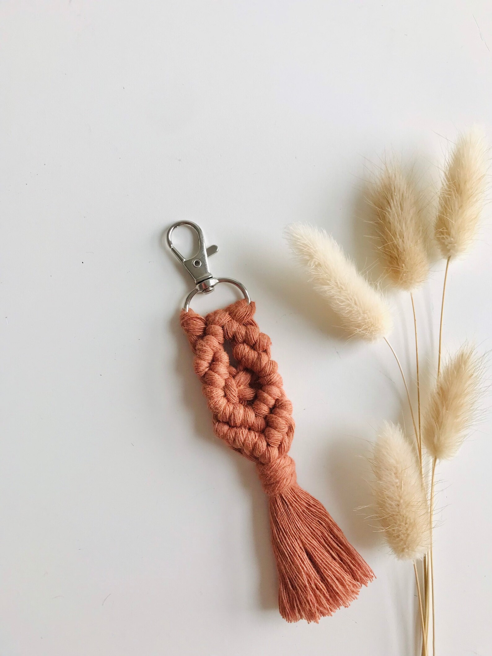 DIY Macrame Keychain PDF Pattern | Macrame Key Ring PDF Tutorial | Step ...