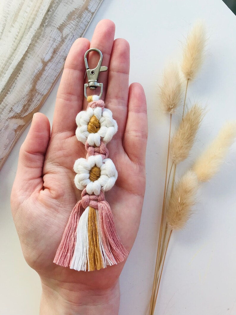 DIY Macrame Keychain PDF Pattern | Macrame Key Ring PDF Tutorial | Step ...