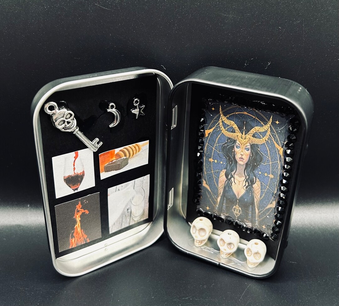 Hekate Mini Altar, Hekate Shrine, Hekate, Hecate, Goddess of Witchcraft ...