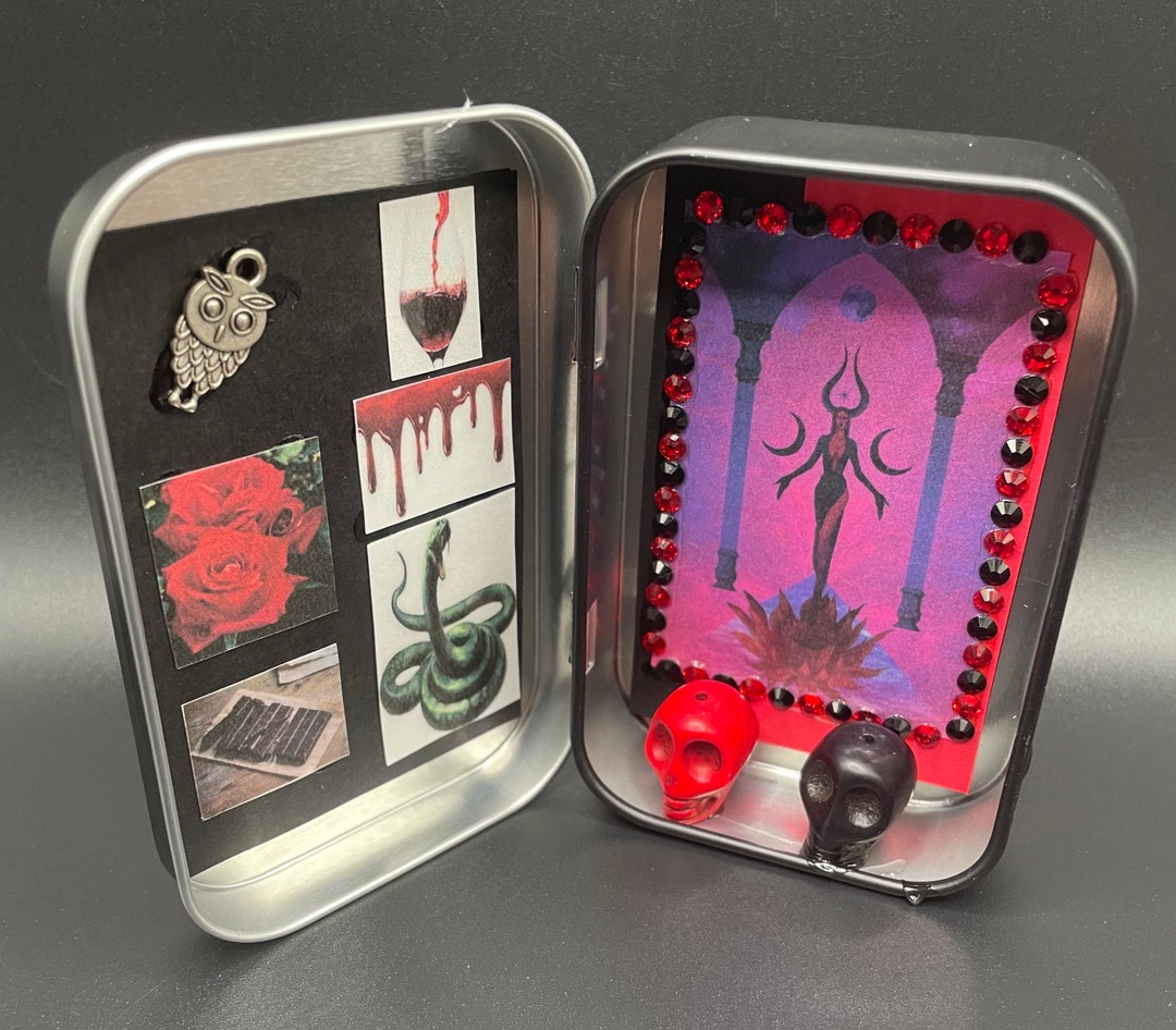 Lilith Mini Altar, Lilith Altar Piece, Lilith, Queen of All Demons ...