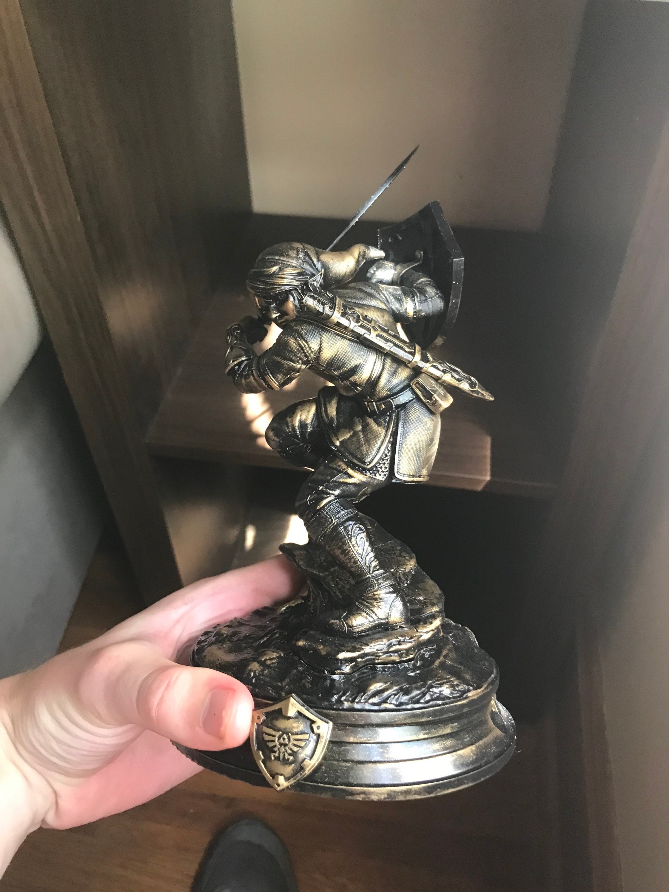 Legend of Zelda: Link Desk Display Model - Etsy