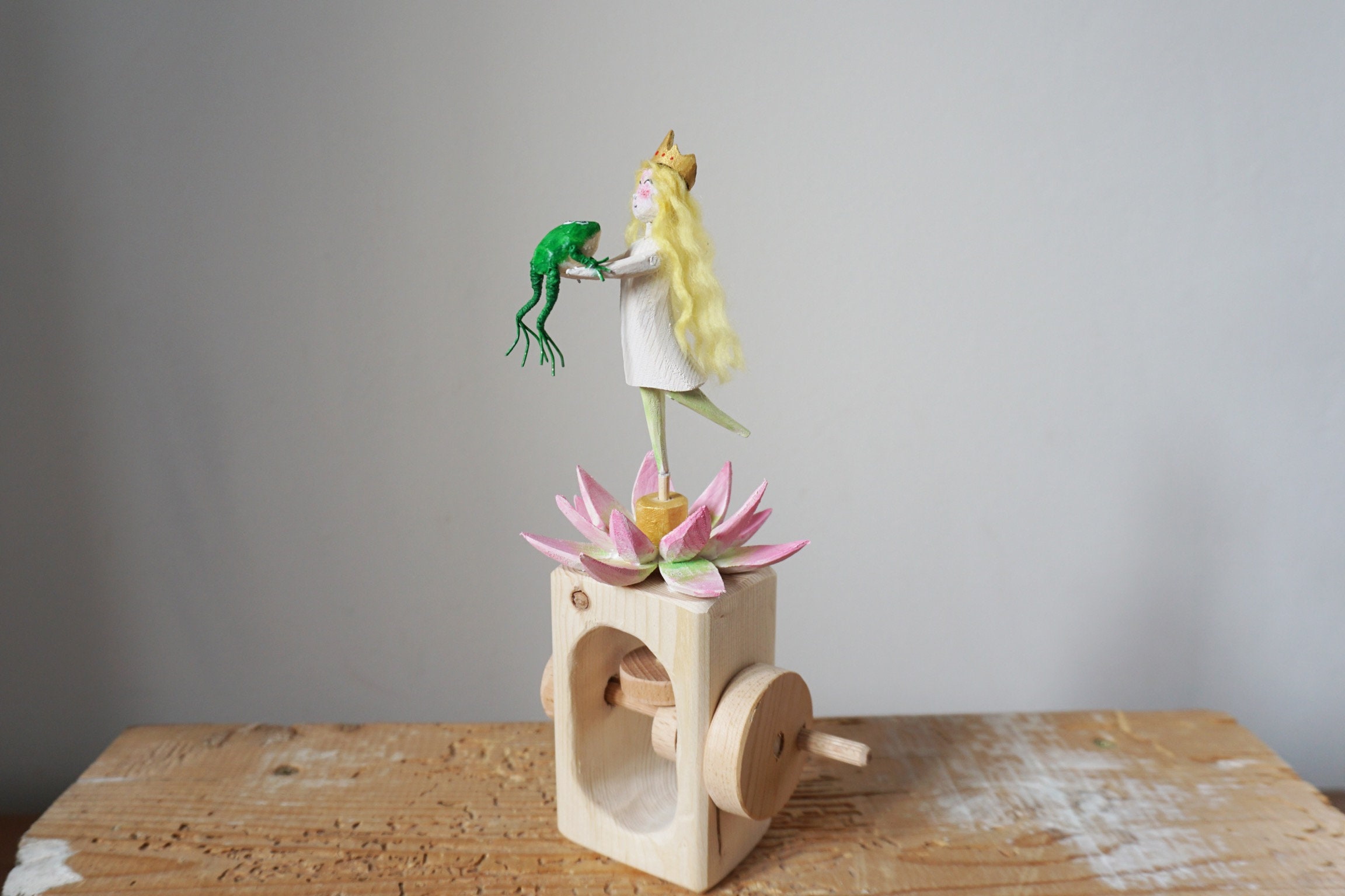 The Princess and the Frog Wooden Automaton - Etsy