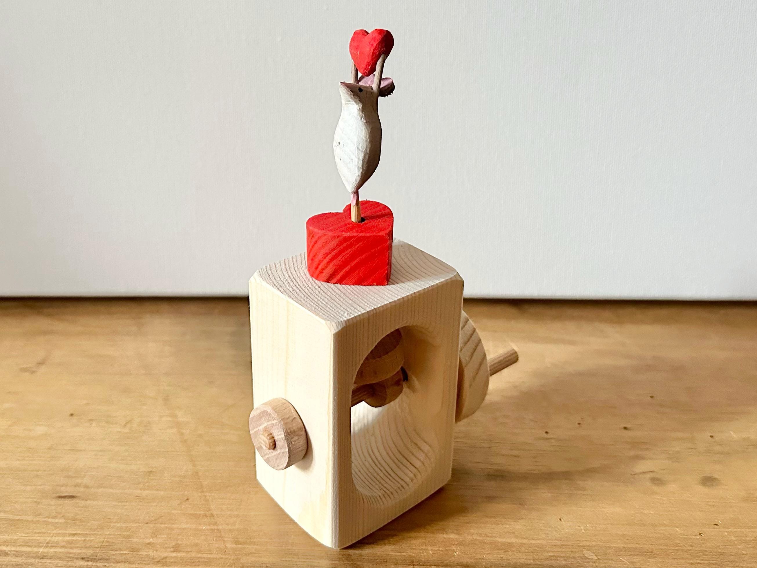 Animating Wood - DIY Guide to Build an Automaton - Mouse With Little ...