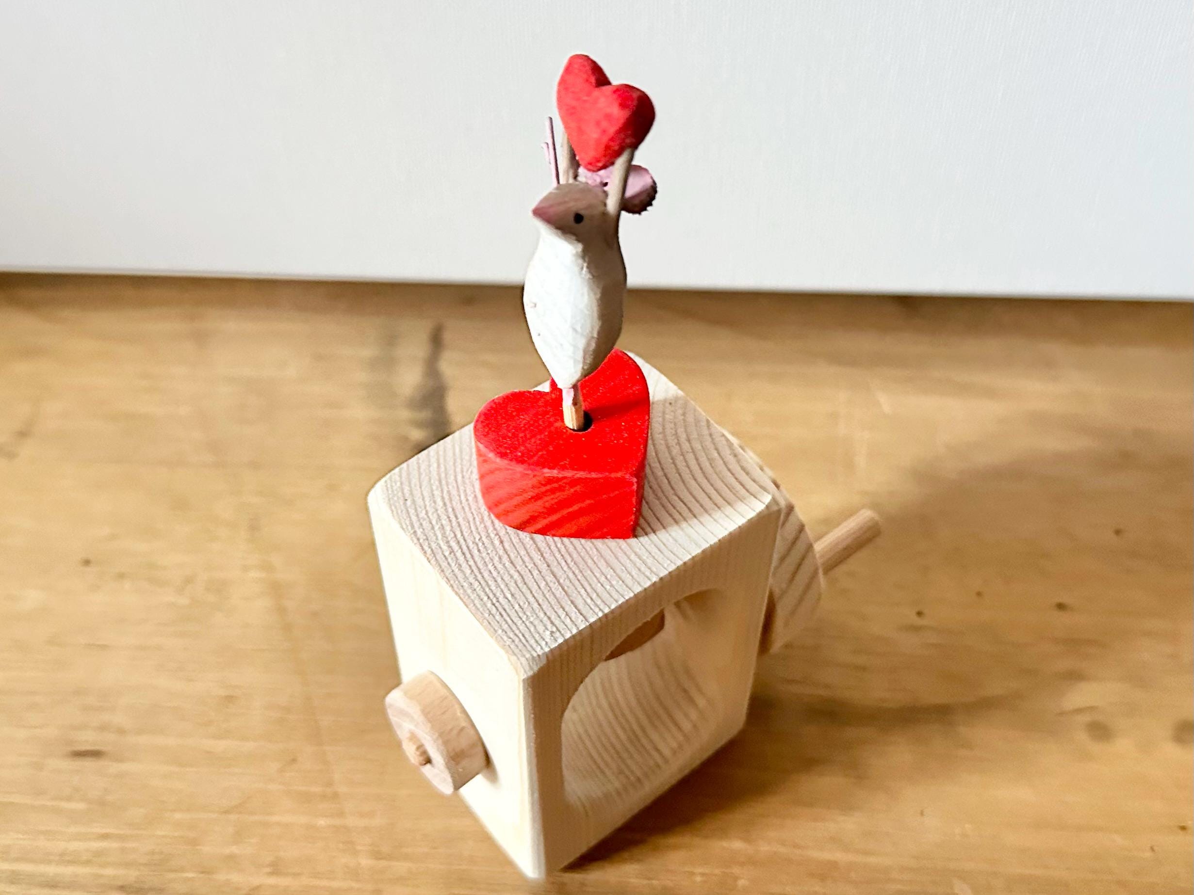 Animating Wood - DIY Guide to Build an Automaton - Mouse With Little ...