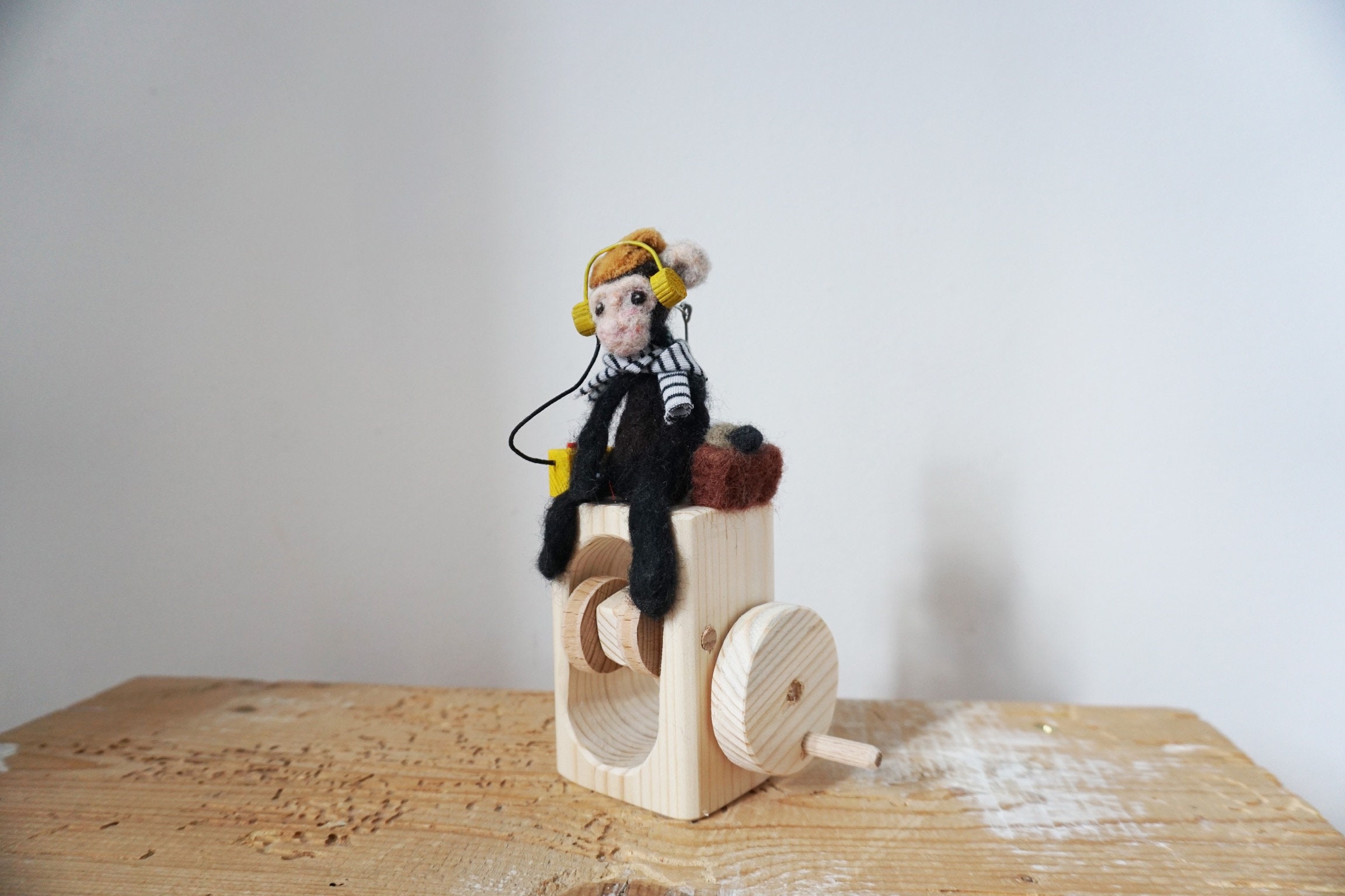 Simple Wooden Mechanical Toys