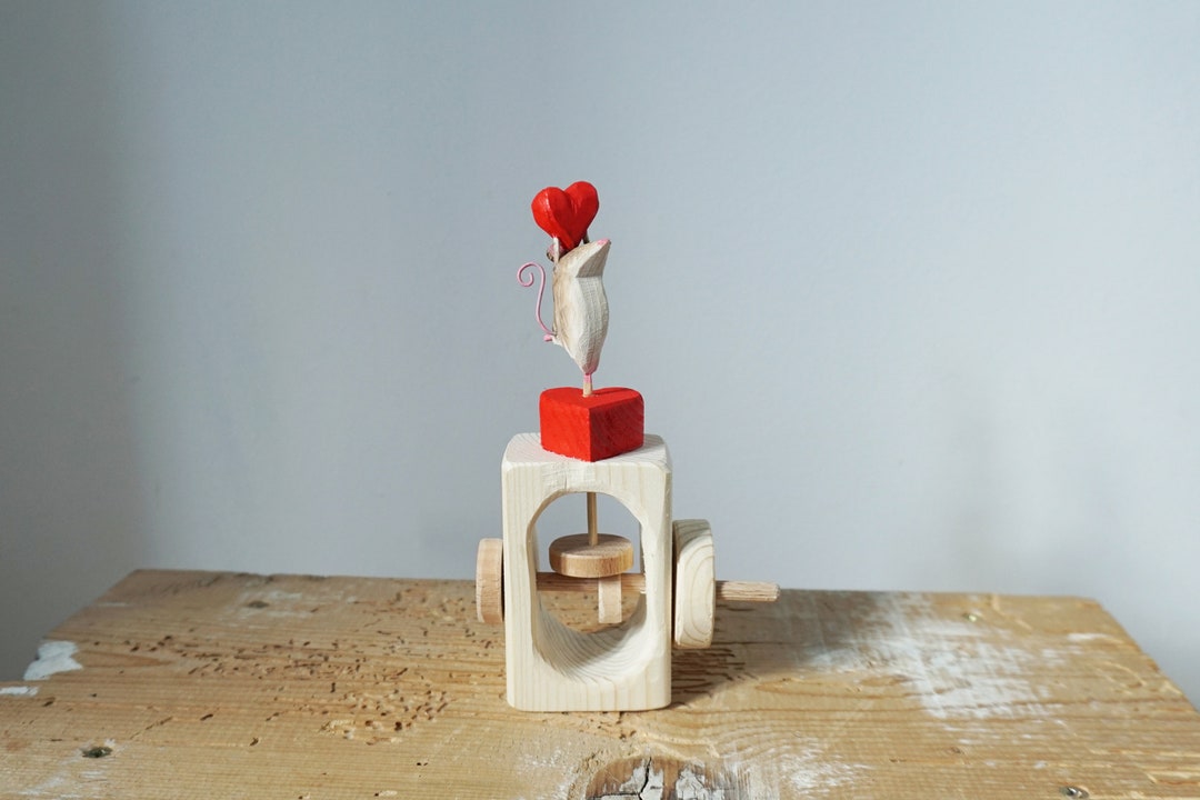 Dancing Mouse With a Heart, Wooden Automaton - Etsy