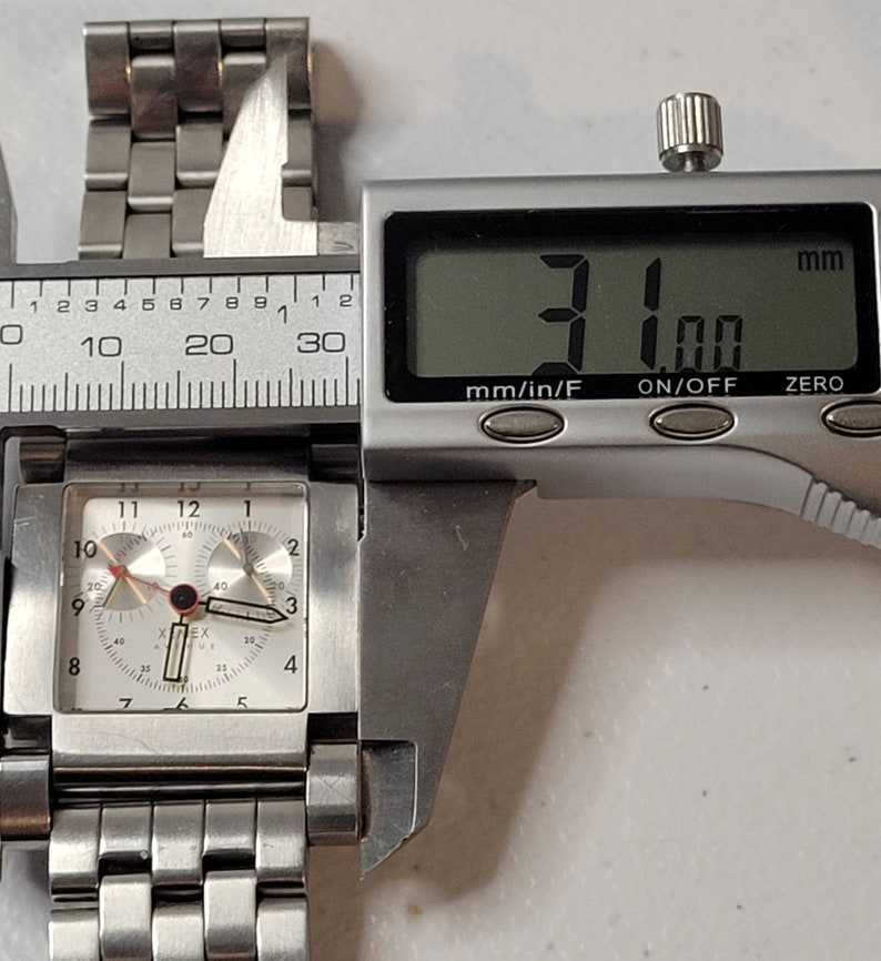 Xemex Avenue Chronograph 9 Jewels Swiss Quartz Men' Watch Box & Links ...