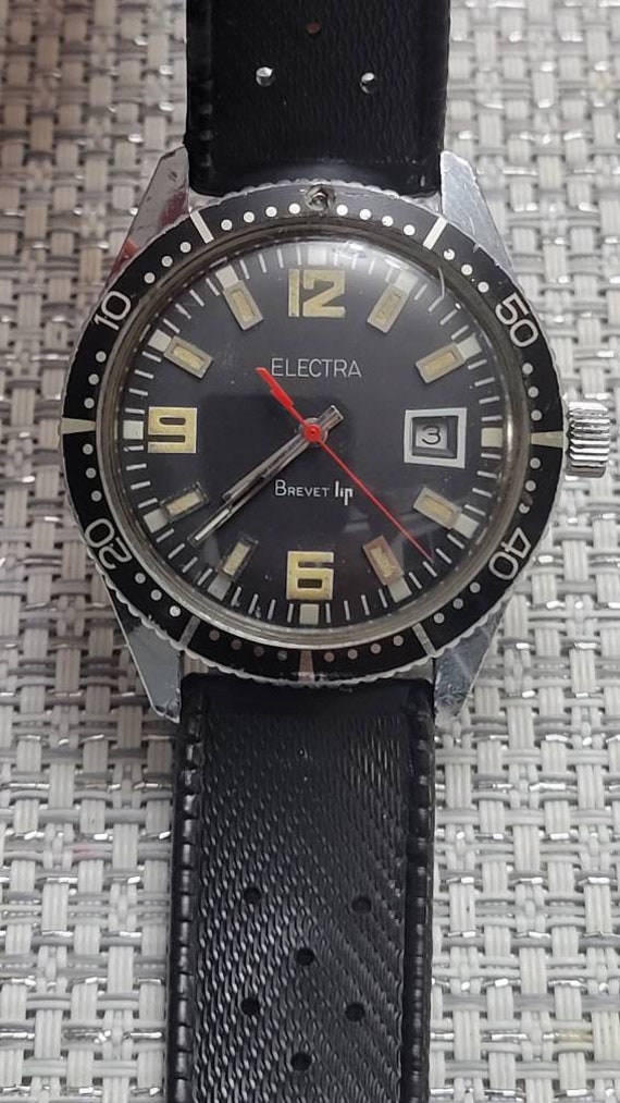 Rare Vintage Electra Brevet Lip 13 Jewels Diver Quar… - Gem