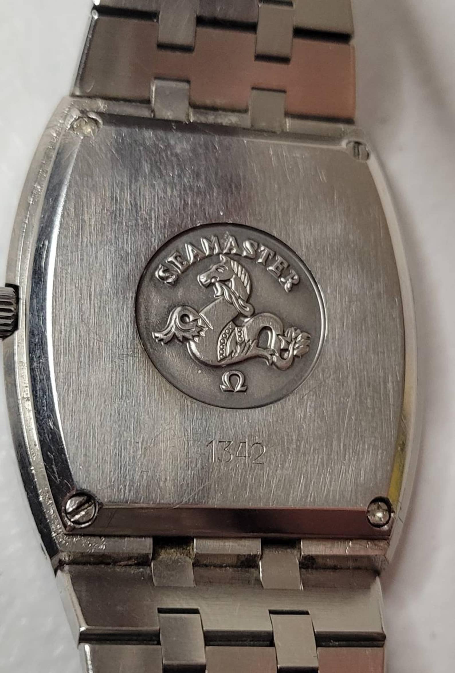 1970's Omega Seamaster 34mm Cal.1342 Swiss 13 Jewels Quartz Men's Watch ...