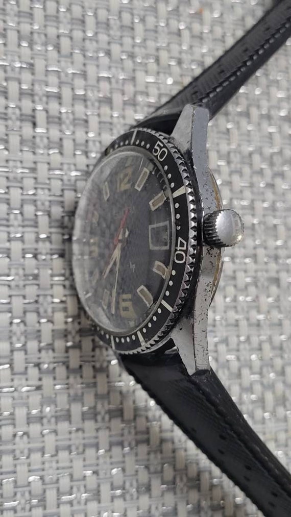 Rare Vintage Electra Brevet Lip 13 Jewels Diver Quar… - Gem