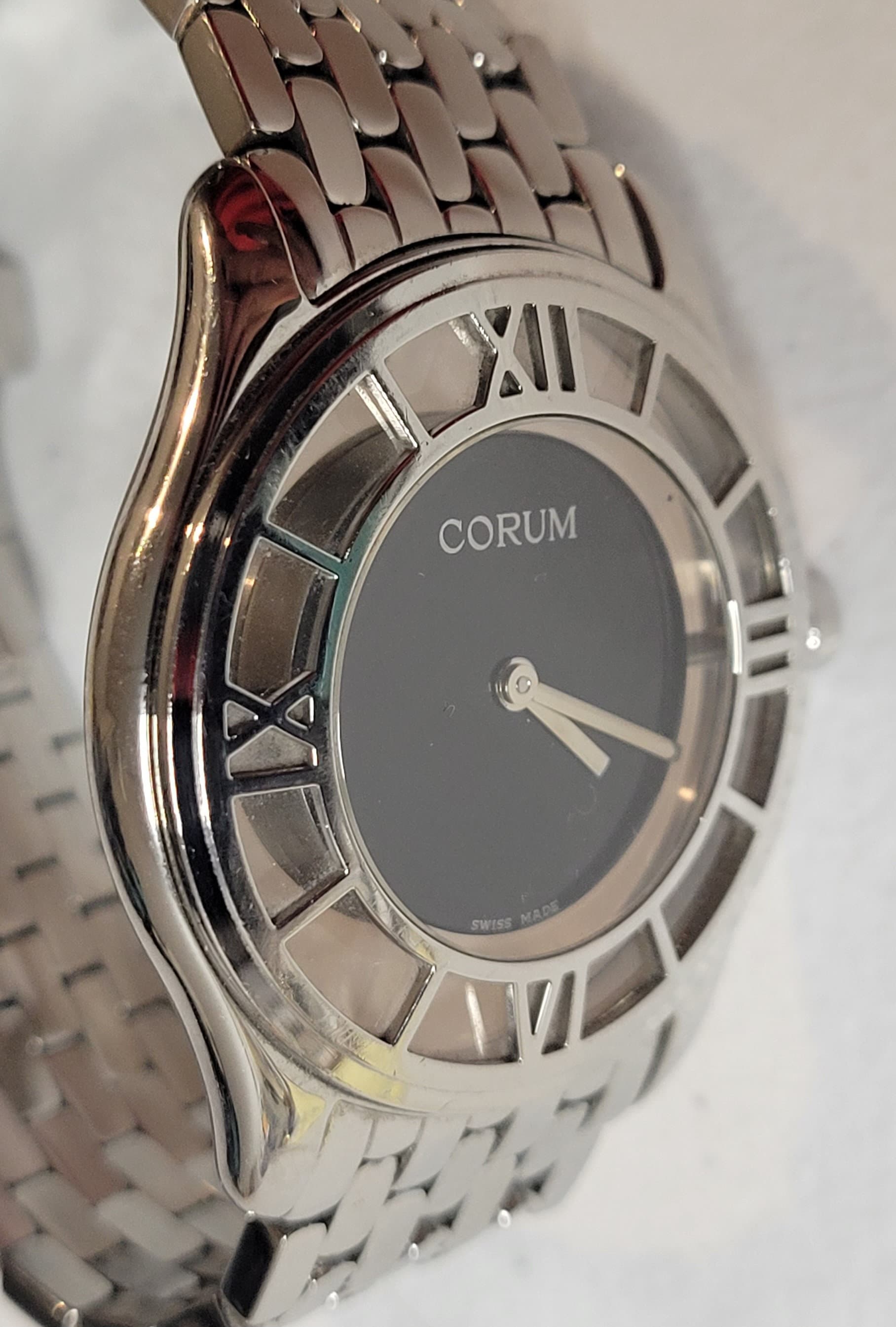 Corum 138.500.20 Roman Glass Bezel 7 Jewels Swiss Quartz Men's Watch ...