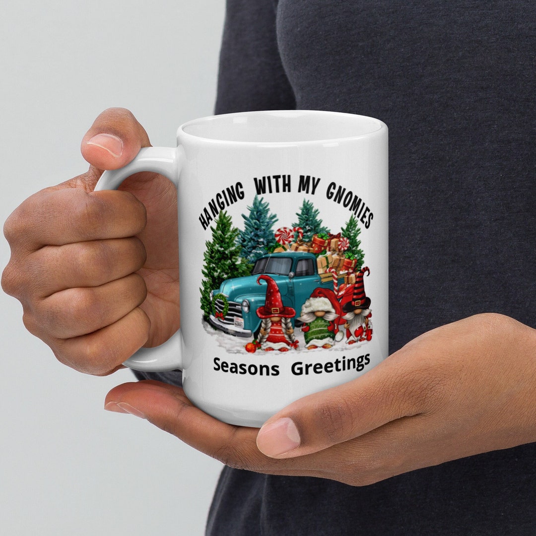 Gnome seasons Greetings happy Holidays celebration, Friends Seasons ...