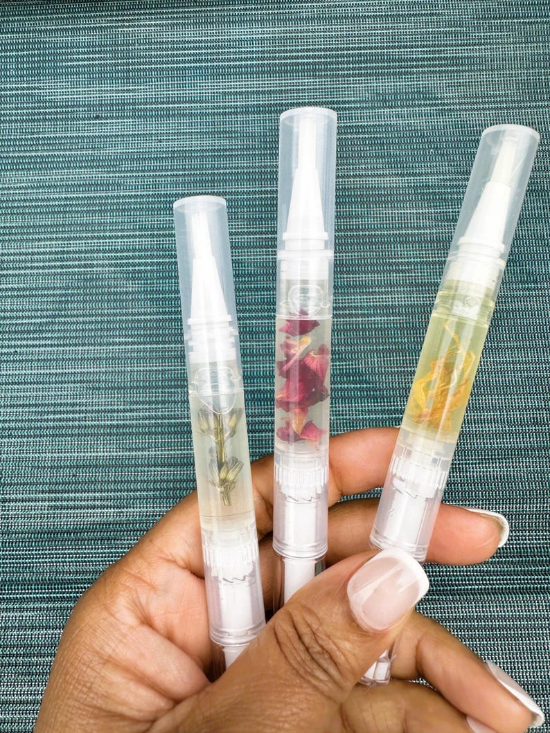 Cuticle Oil Pen for Nails, 3ml Manicure and Pedicure, Moisturizing Nail ...