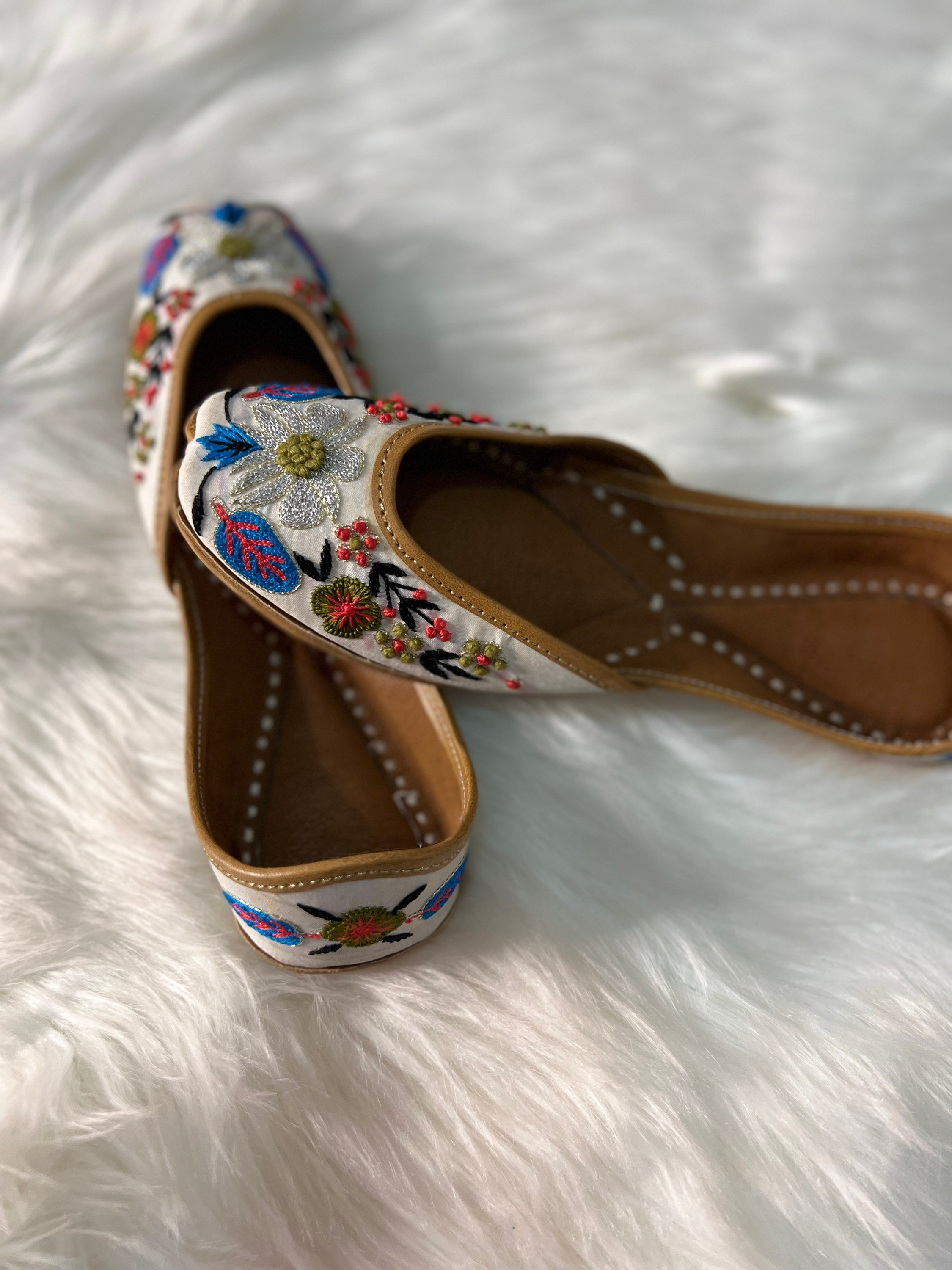 Women's Traditional Handmade Punjabi Juti - Etsy