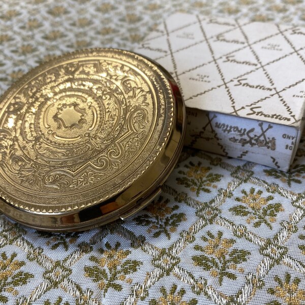 Stratton Compact - Etsy UK