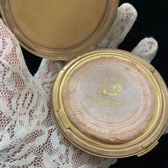 Vintage Stratton Ballet Dancers m Powder Compact - Gem