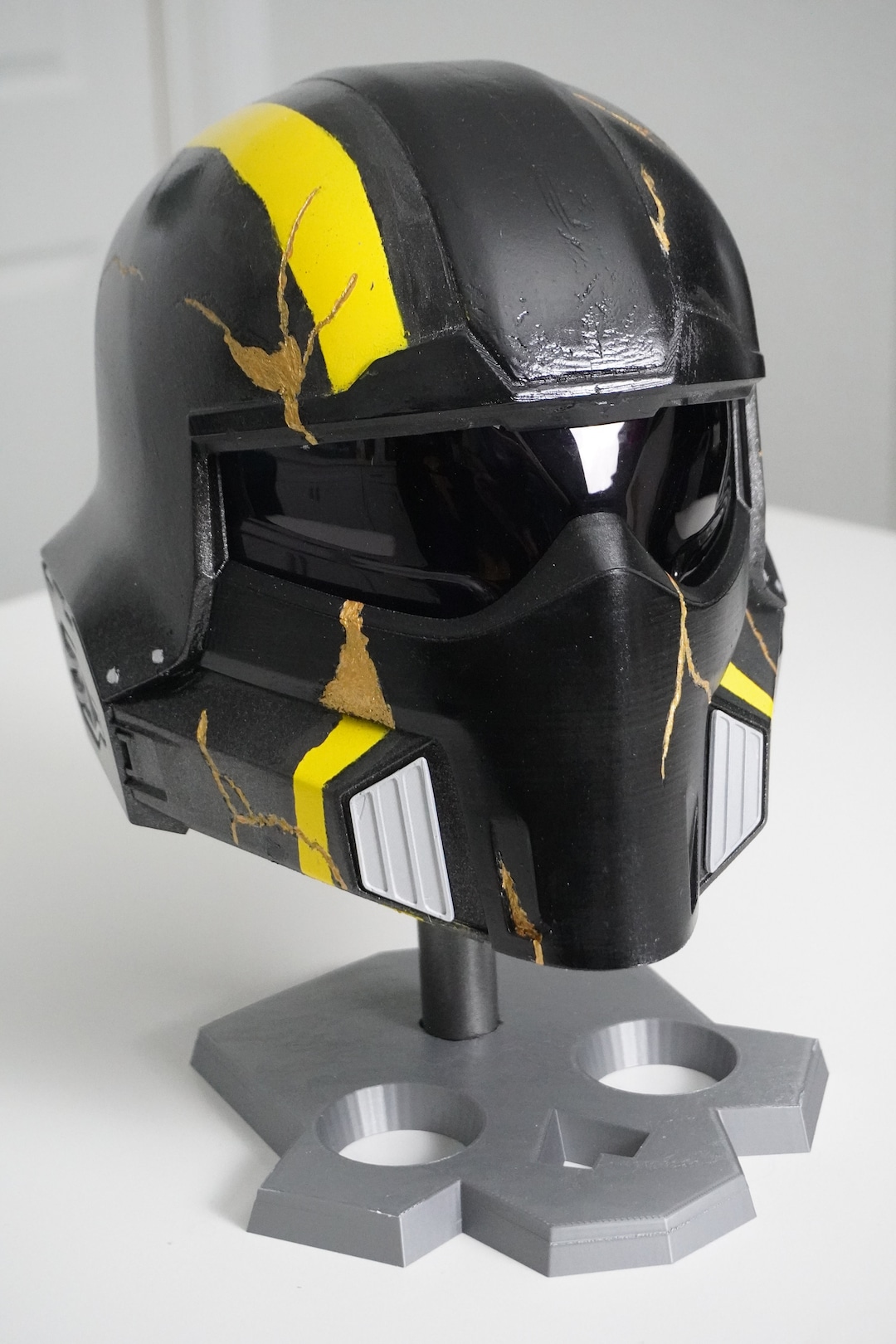 Helldiver Helmet Stand | STL File | 3D Printing - Etsy