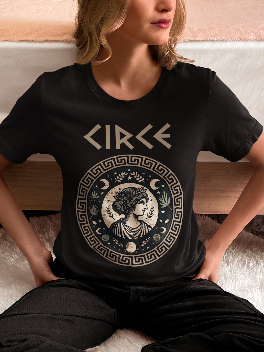 Circe the Sorceress - the Odyssey - Greek Mythology T-shirt - Etsy