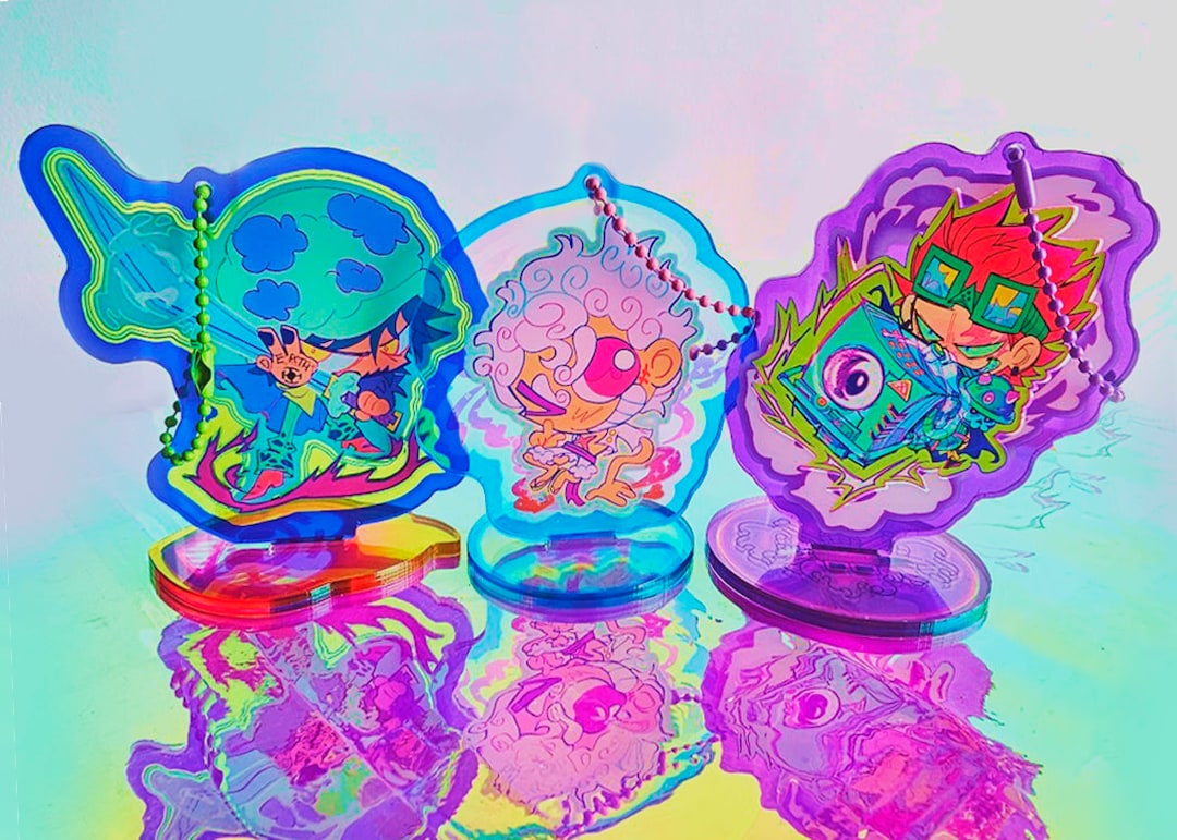 PIRATE TRIO: Keychain Stands - Etsy