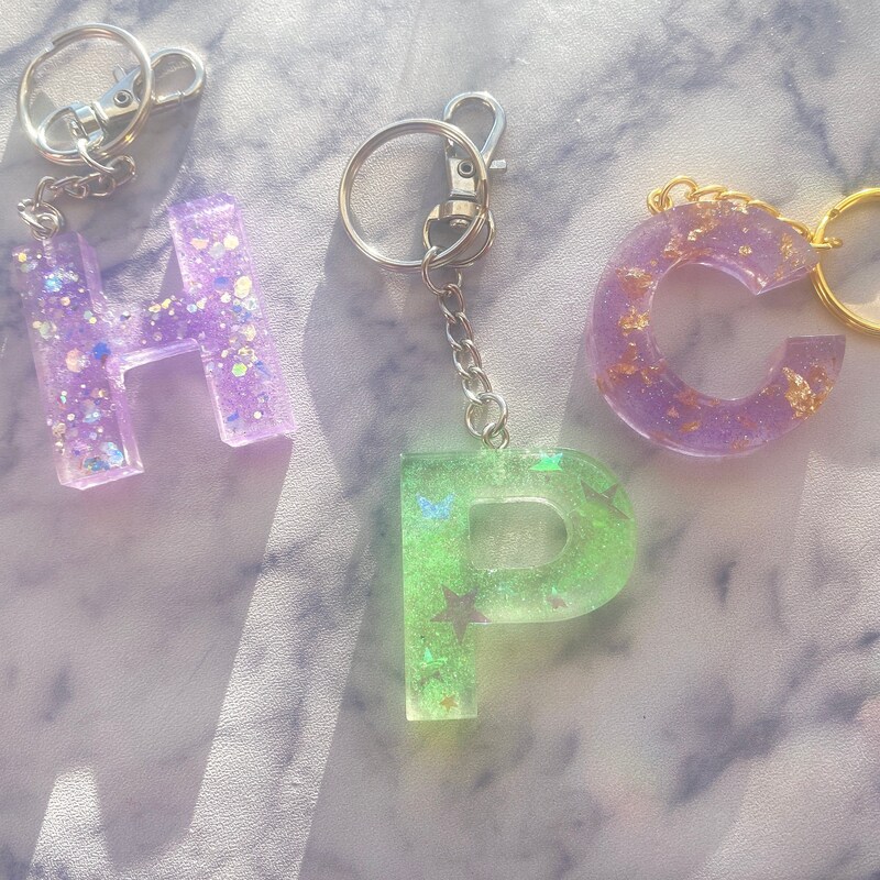 Resin Initial Keychain - Etsy
