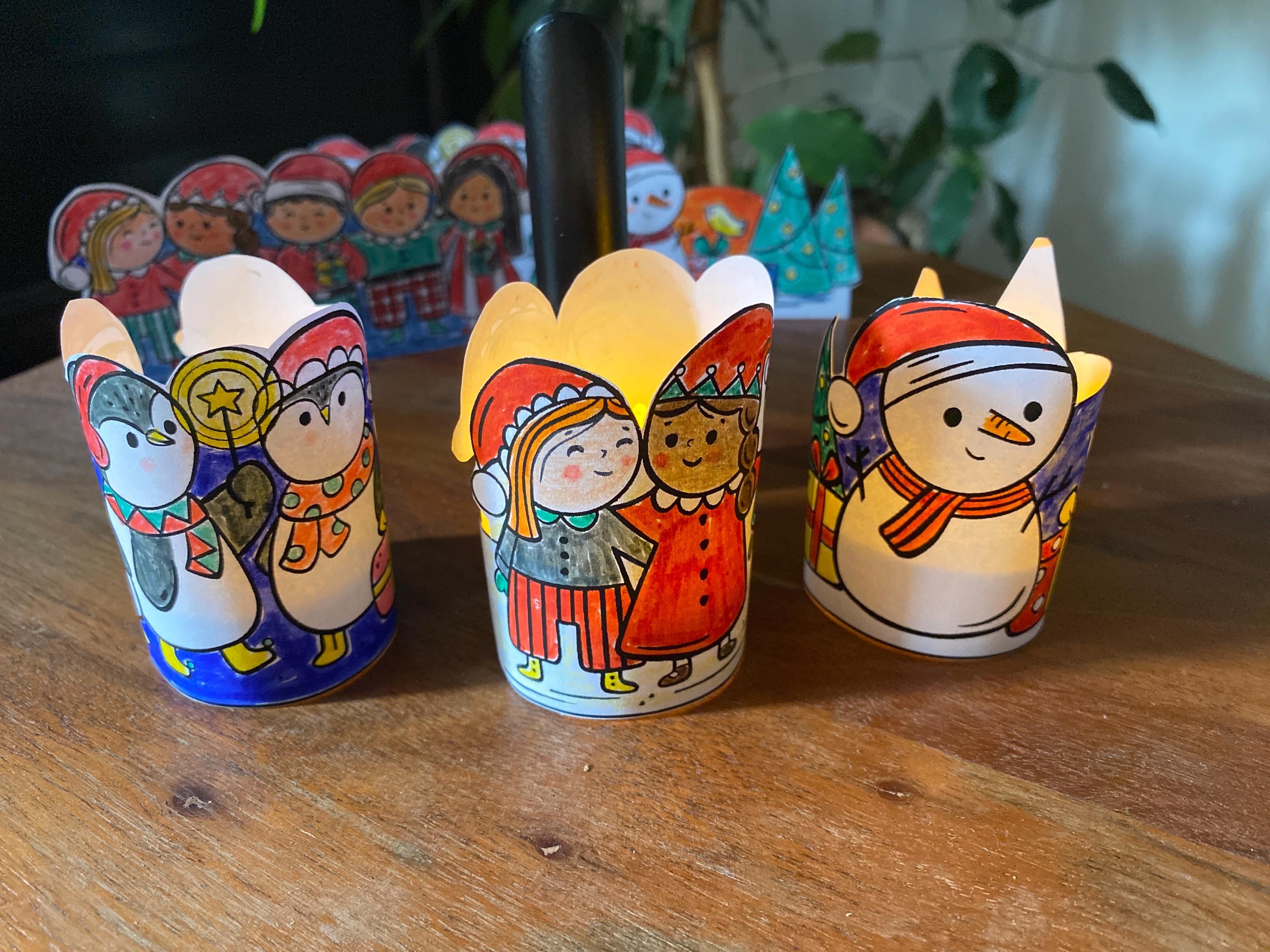 Printable Christmas Paper Lantern and Table Decor / Coloring Christmas ...