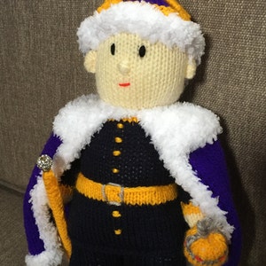 PDF Knitting Pattern King Charles III With Orb & Sceptre - Etsy UK