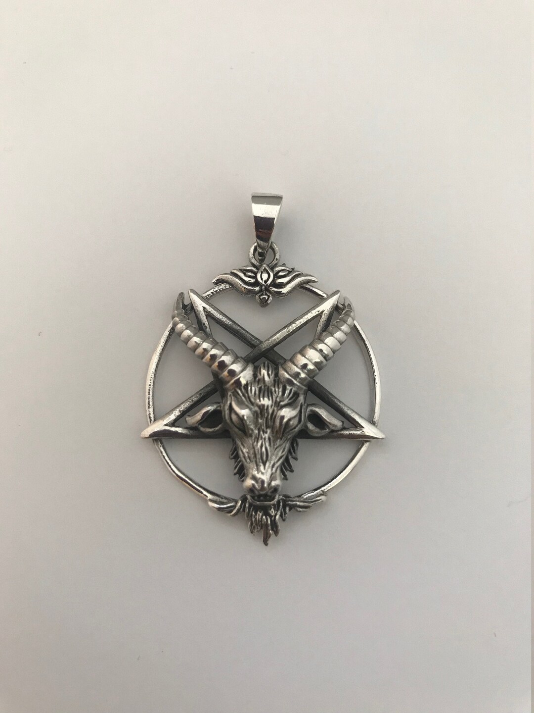 925 Sterling Silver Ram Head Pentagram - Etsy UK