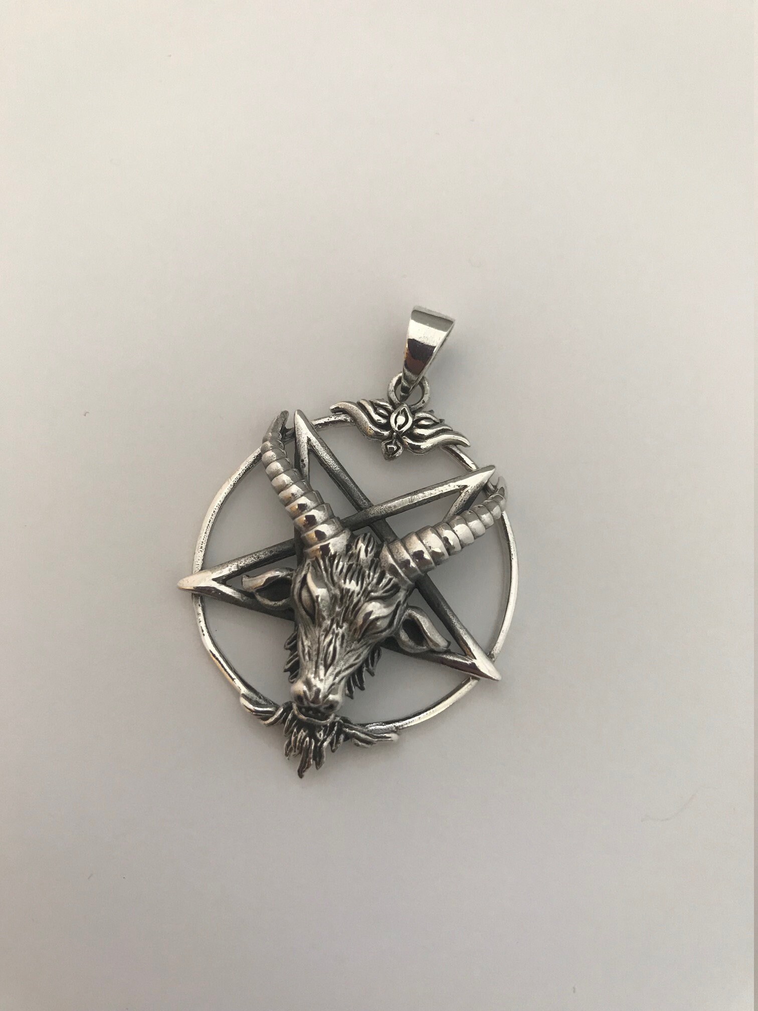 925 Sterling Silver Ram Head Pentagram - Etsy UK