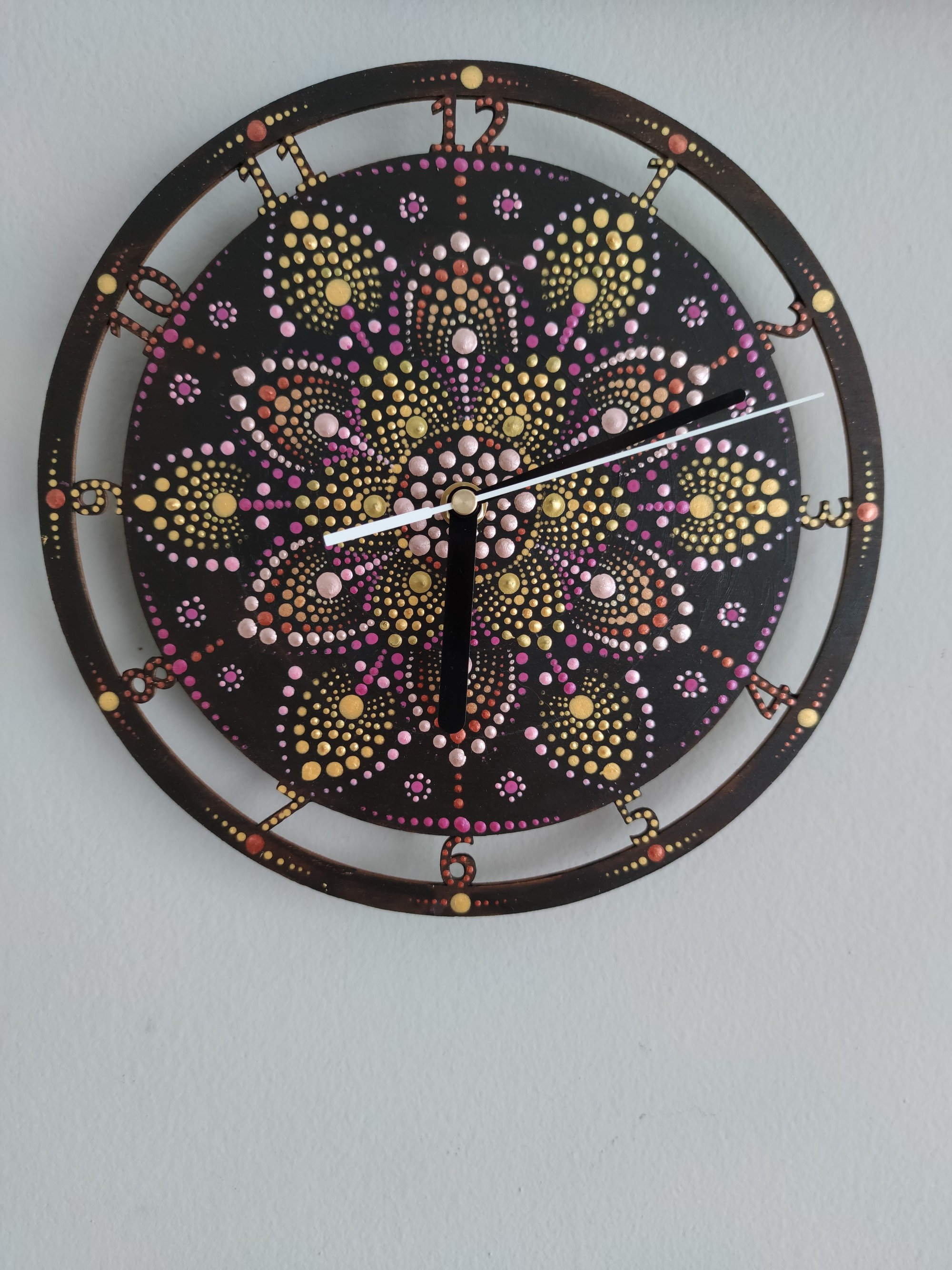 Mandala Clock, Painted With the Dot Method, Handicraft, Dot Mandala Art ...