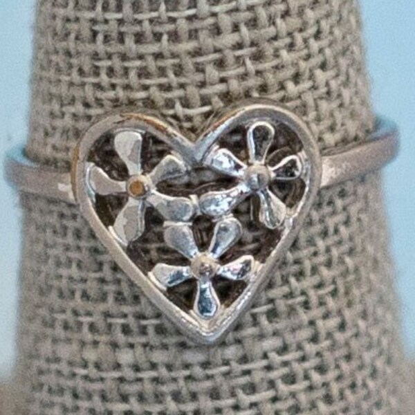Avon Ring - Etsy