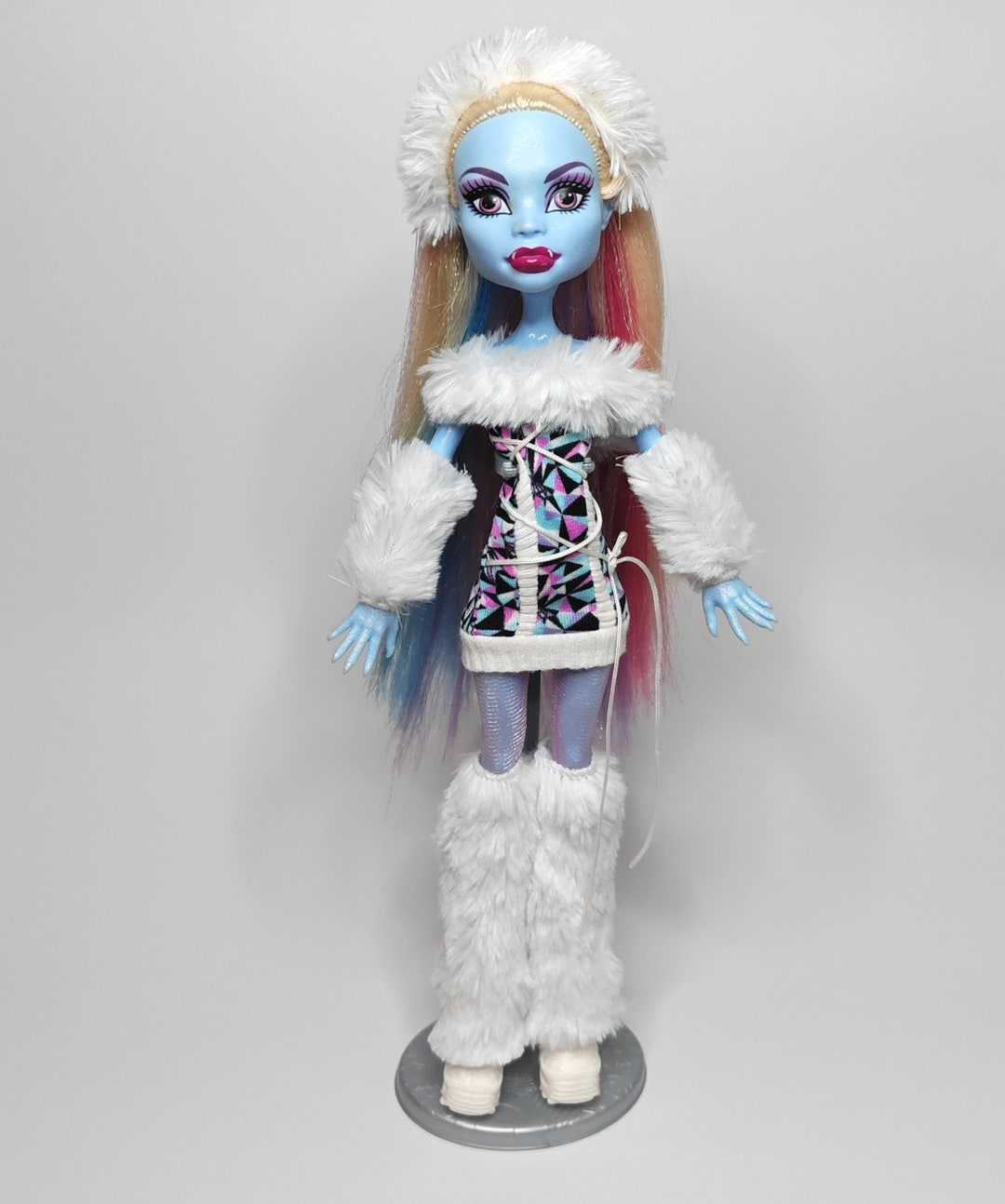 Monster High Abbey Bominable First 1st Wave Doll Basic Monster High ...