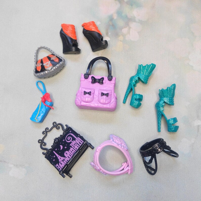 Monster High Werecat Doll Clothes, Shoes and Accessories | Toralei ...