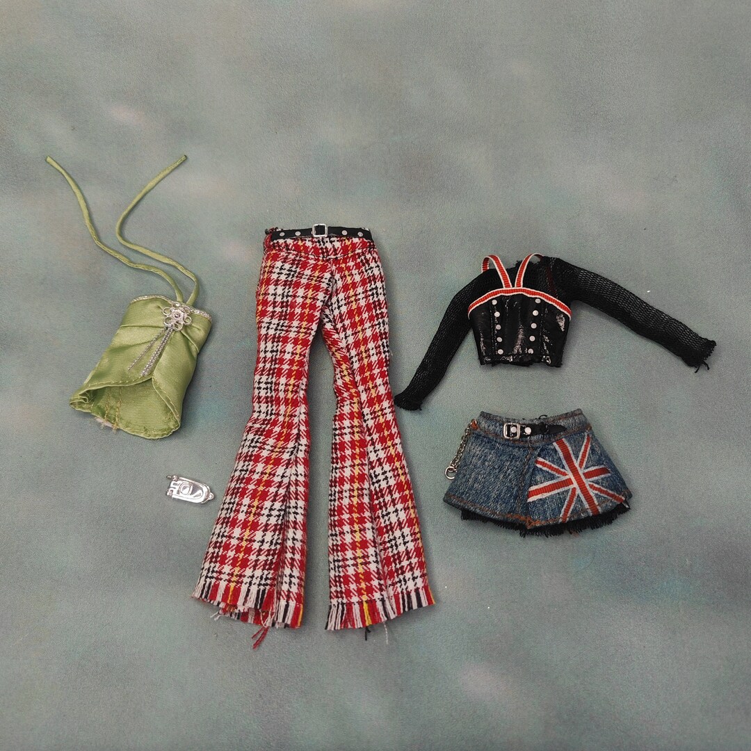 Vintage Bratz Clothes and Accessories the Set of 5 Pieces Pretty N Punk ...