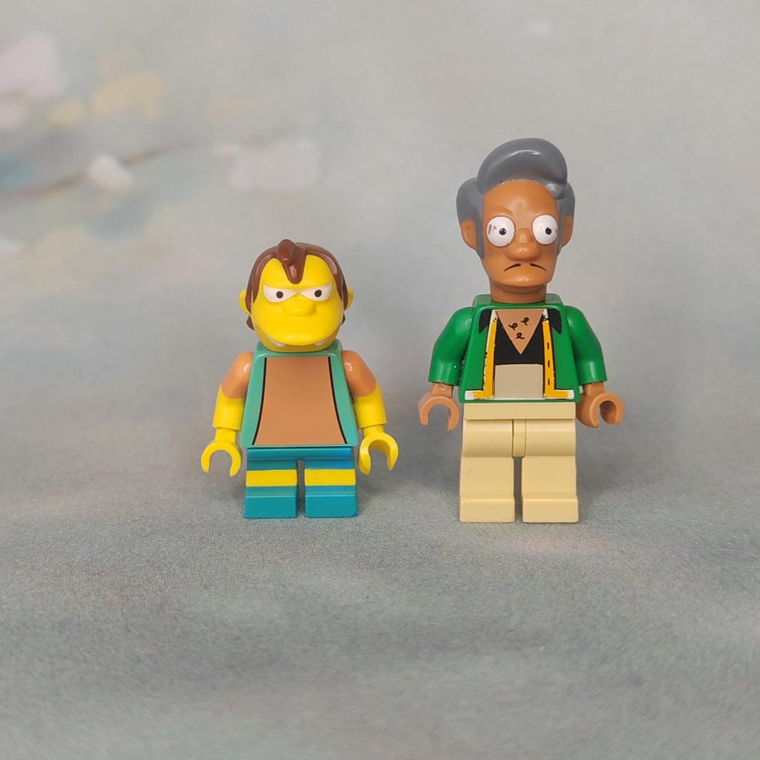 Set of 2 Lego the Simpsons Minifigures | Apu Nahasapeemapetilon ...