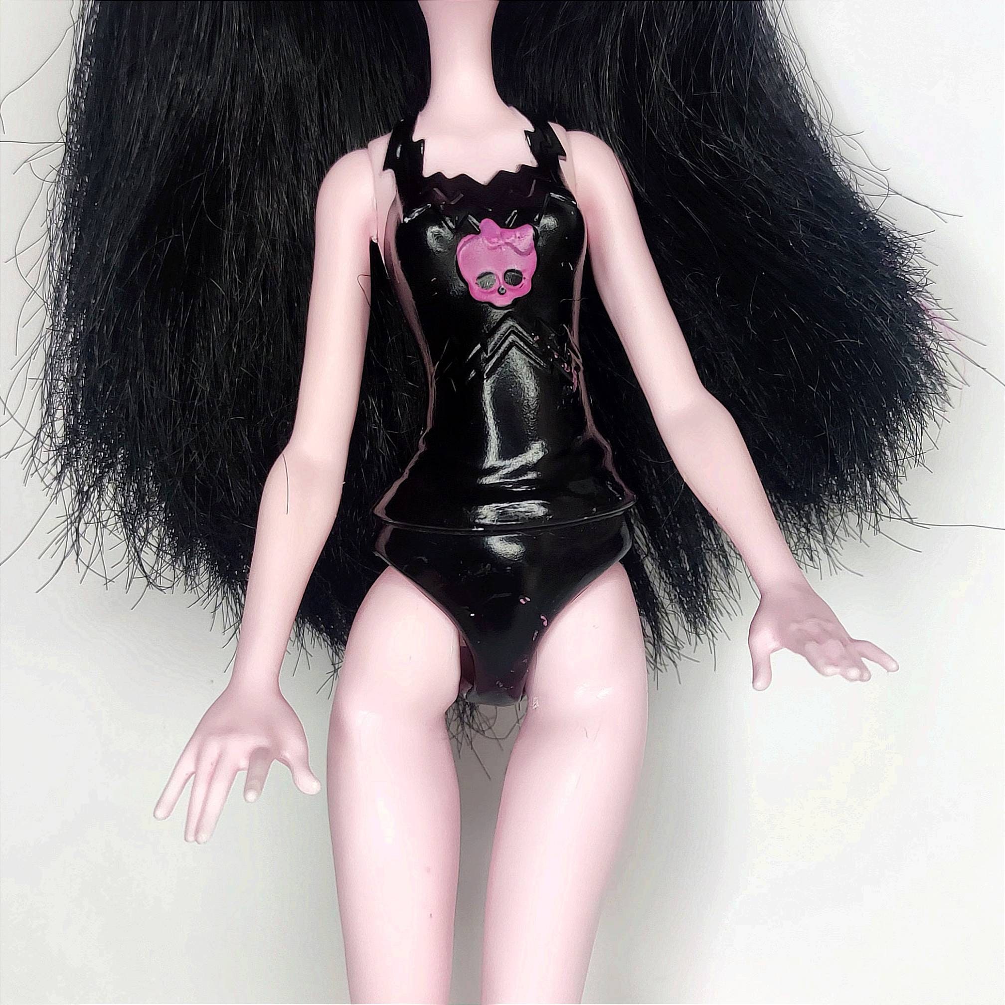 Monster High Doll Draculaura Ghoul Spirit Cheerleader MH Doll Monster High Doll G2 Perfect for ...