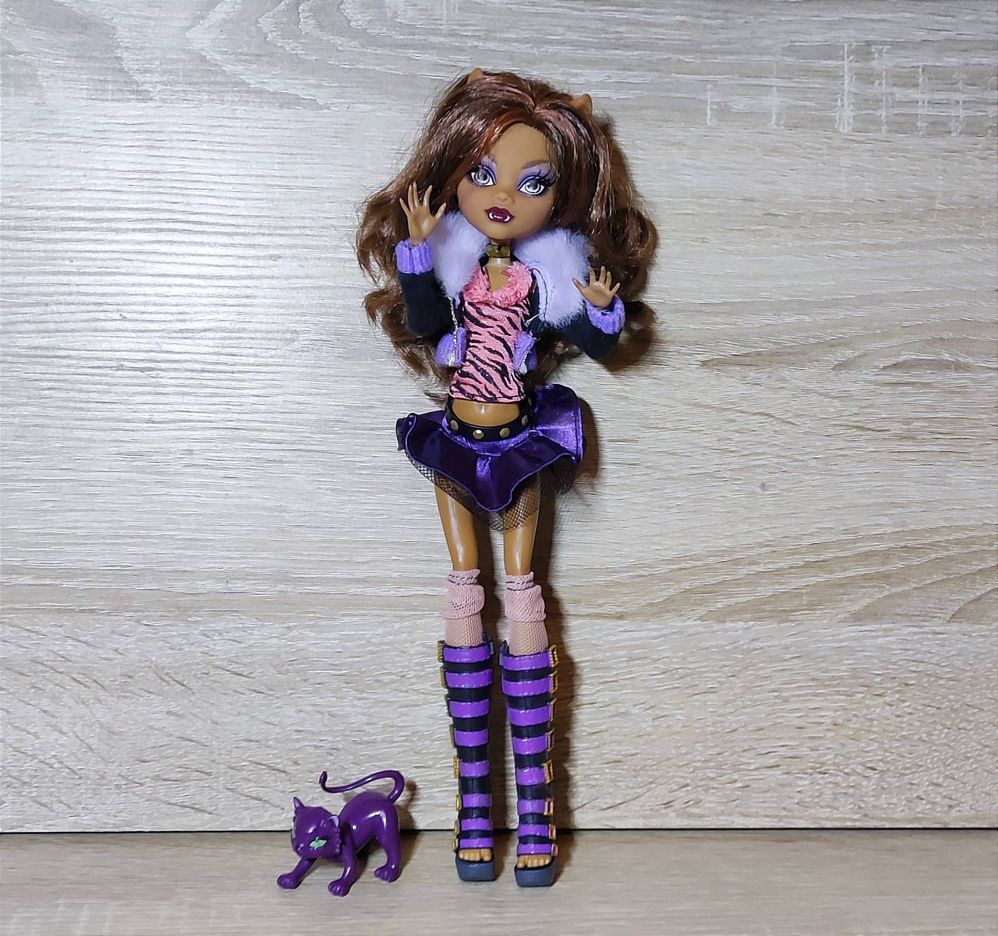 Clawdeen Wolf Basic Doll