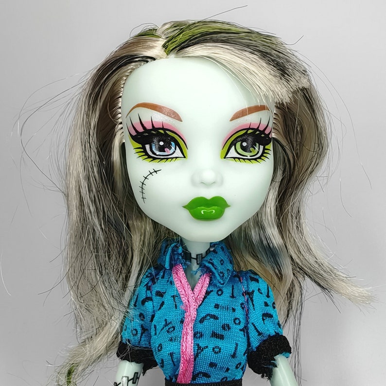 Monster High Frankie Stein Nude Roller Maze Doll Frankie Stein Scaris City Of Frights Outfit Etsy