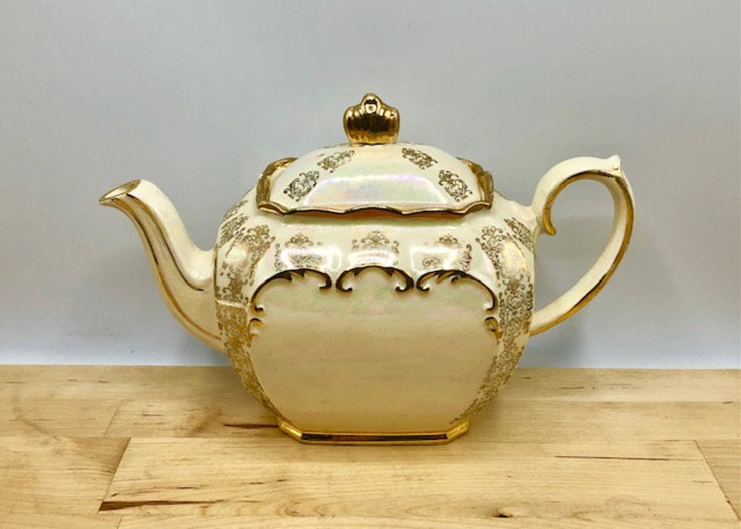 1940s Sadler Cube Teapot Rare Vintage Iridescent Cream/pearl - Etsy