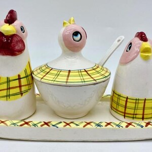 Vintage Rooster/hen/chick Salt and Pepper Condiment Set With Tray C ...