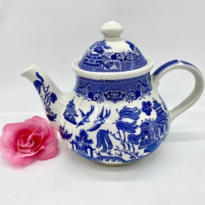 Blue Willow Teapot - Etsy