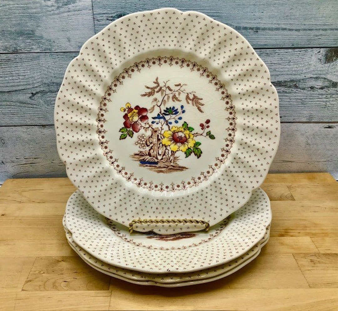 Vintage Royal Doulton Dinner Plates Set of 4 1930s Grantham D 5477 ...