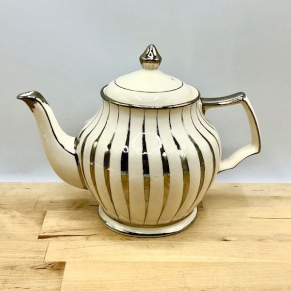 Rare Sadler Teapot - Etsy