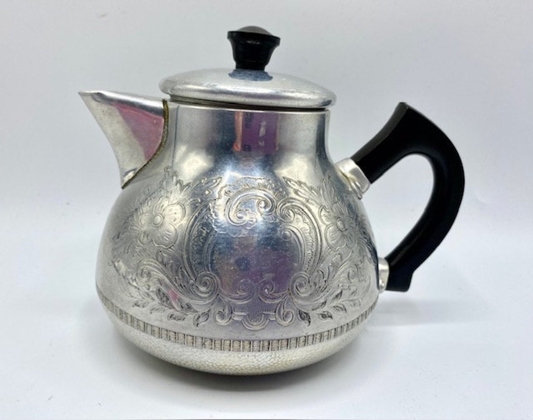 Vintage Swan Brand Teapot, Etched Floral Design, C.1950s England 4 Cup ...