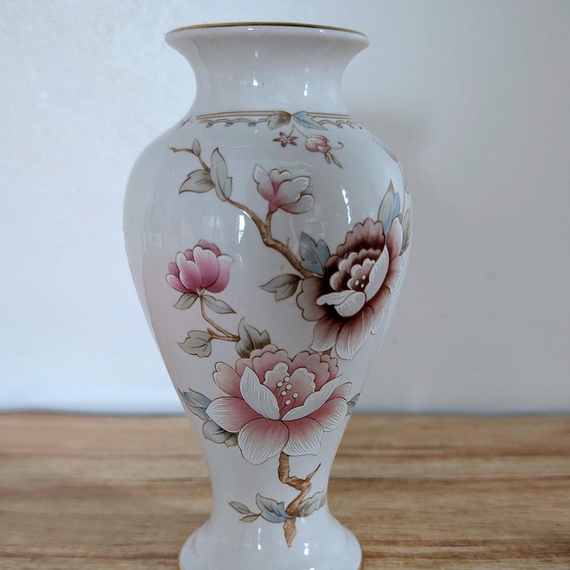 St Michael Flower Vase - Etsy
